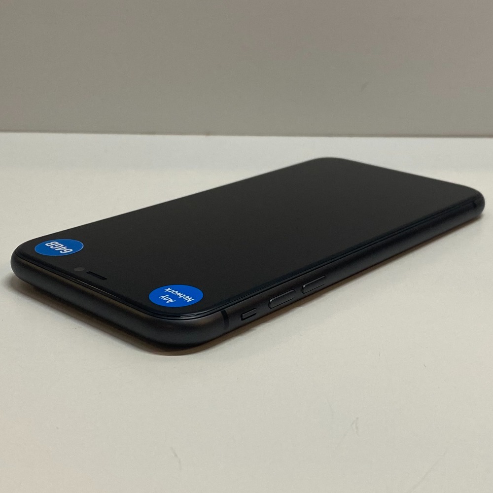 Used Apple iPhone 11 Unlocked Model A2221 64GB in Black Boxed - Own4Less